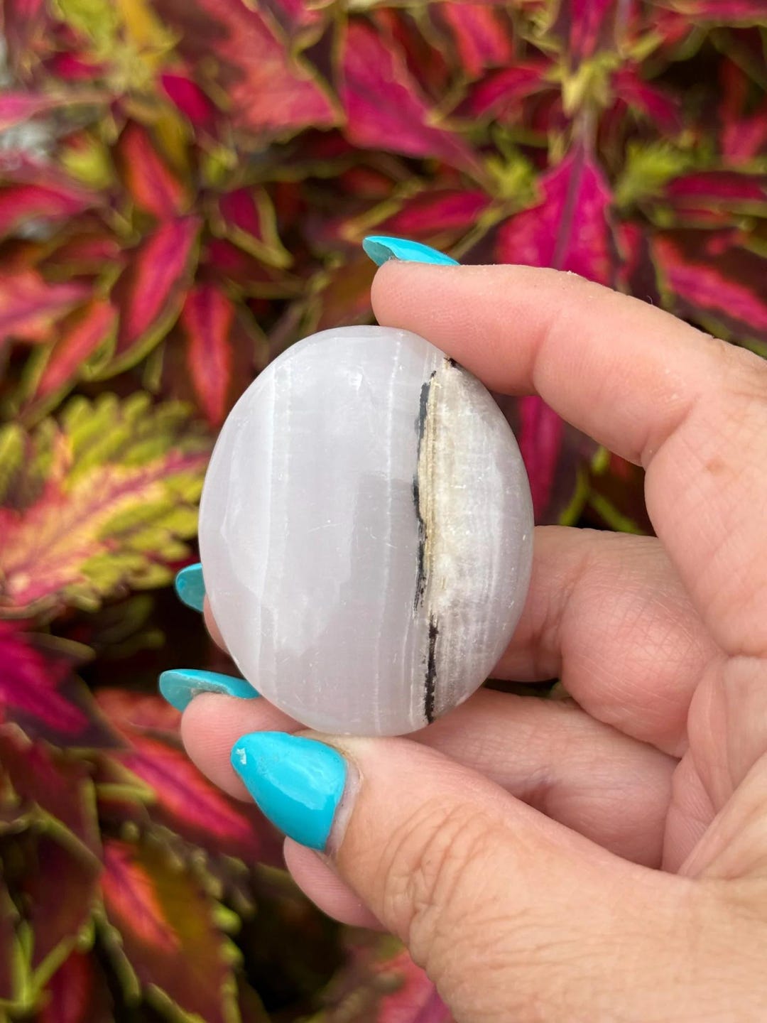 UV Reactive Smoky Mangano Calcite Palmstone - Etsy