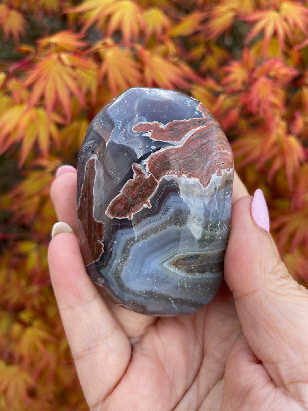Volcano UV Reactive Agate Palmstone - Etsy