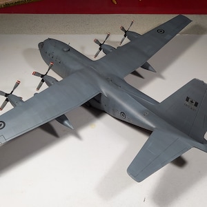 1/72 Lockheed C-130H Hercules - Handmade Built Model - Etsy