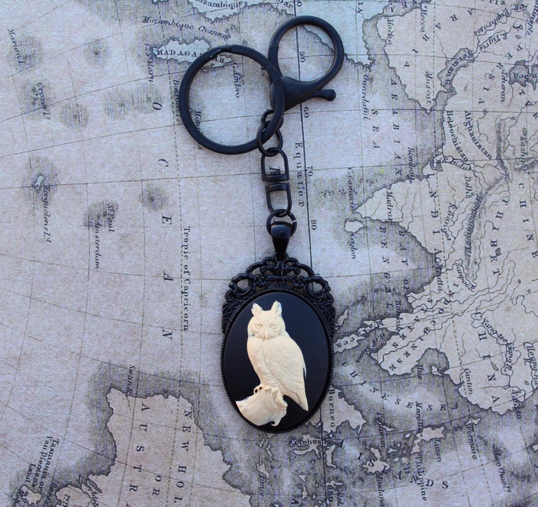 Large Ivory Owl Victorian Cameo Keychain - Handmade Retro Holiday ...
