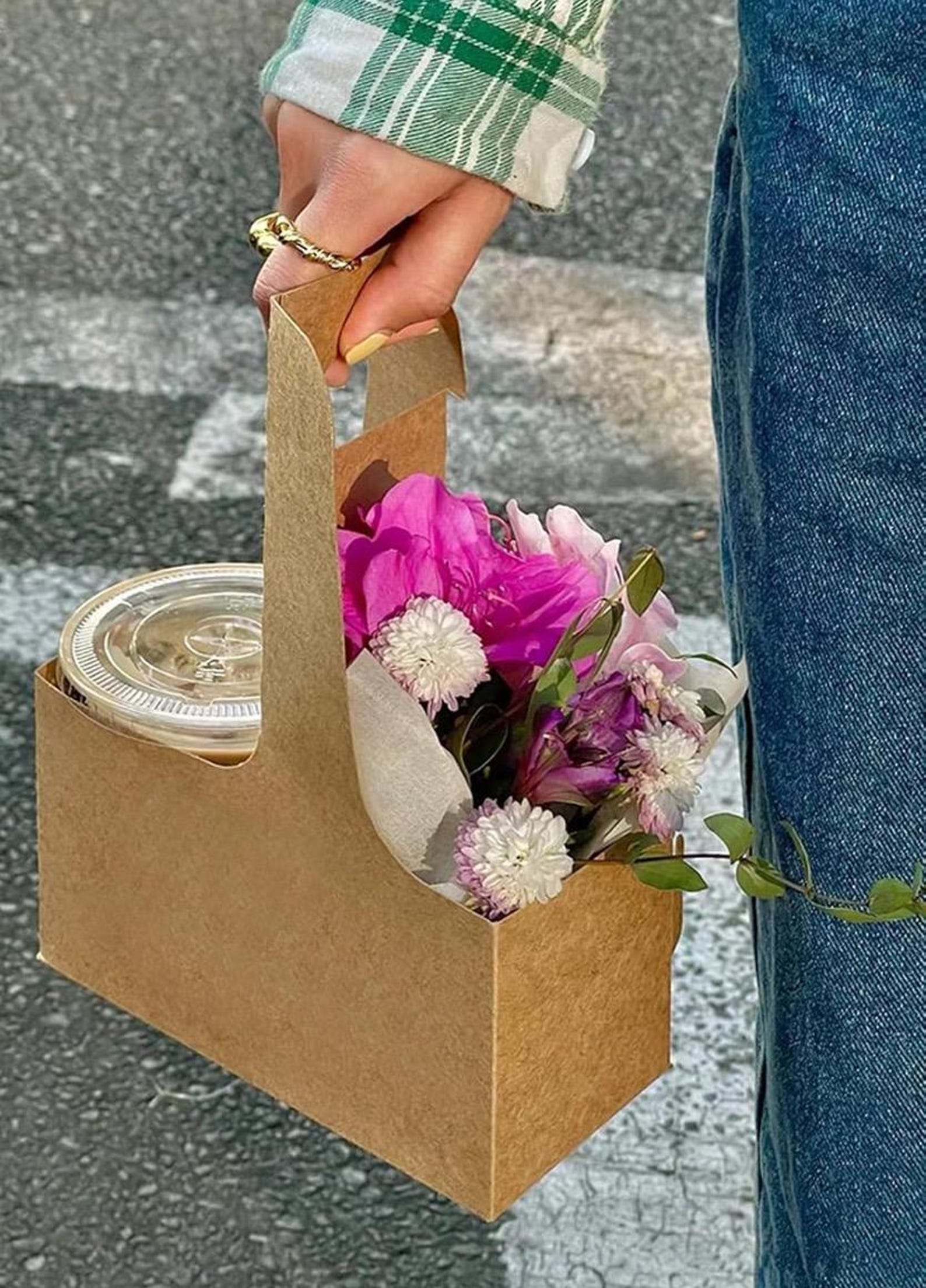 Personalized 2-cup Drink Carrier With Handle, Coffee, Flowers, Cupcakes ...