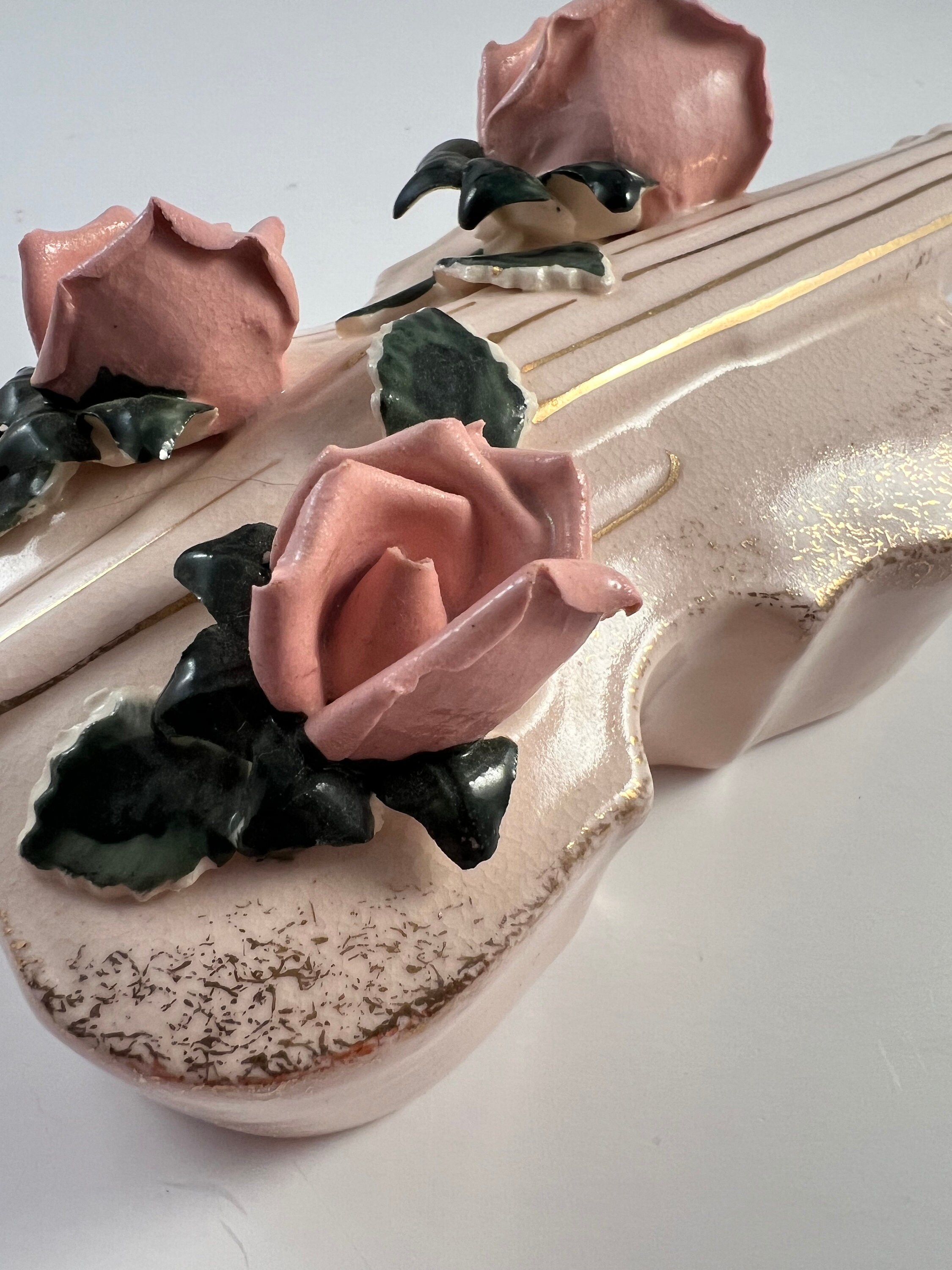Vintage Lefton Pink Wall Pocket. Cello/violin Pink Roses. - Etsy