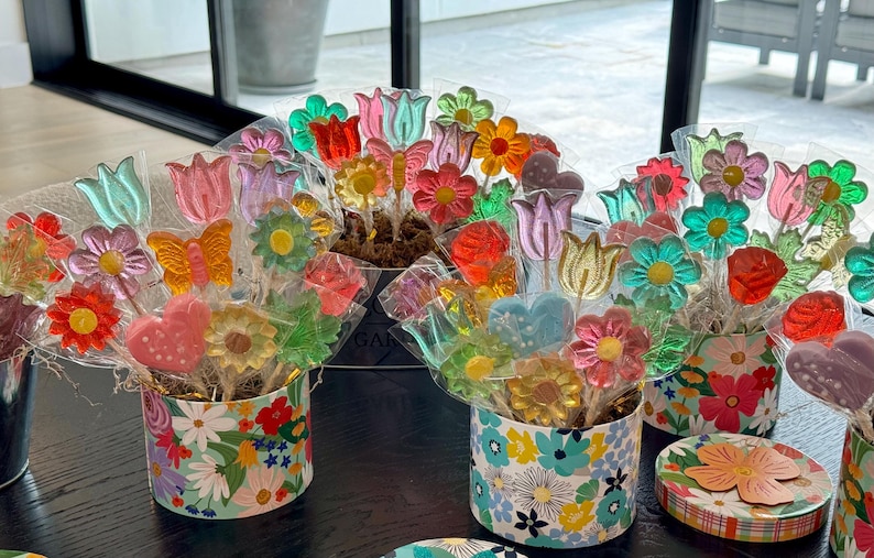 25 Daisy Lollipops – Favors for Wedding, Birthday, Bachelorette Party ...