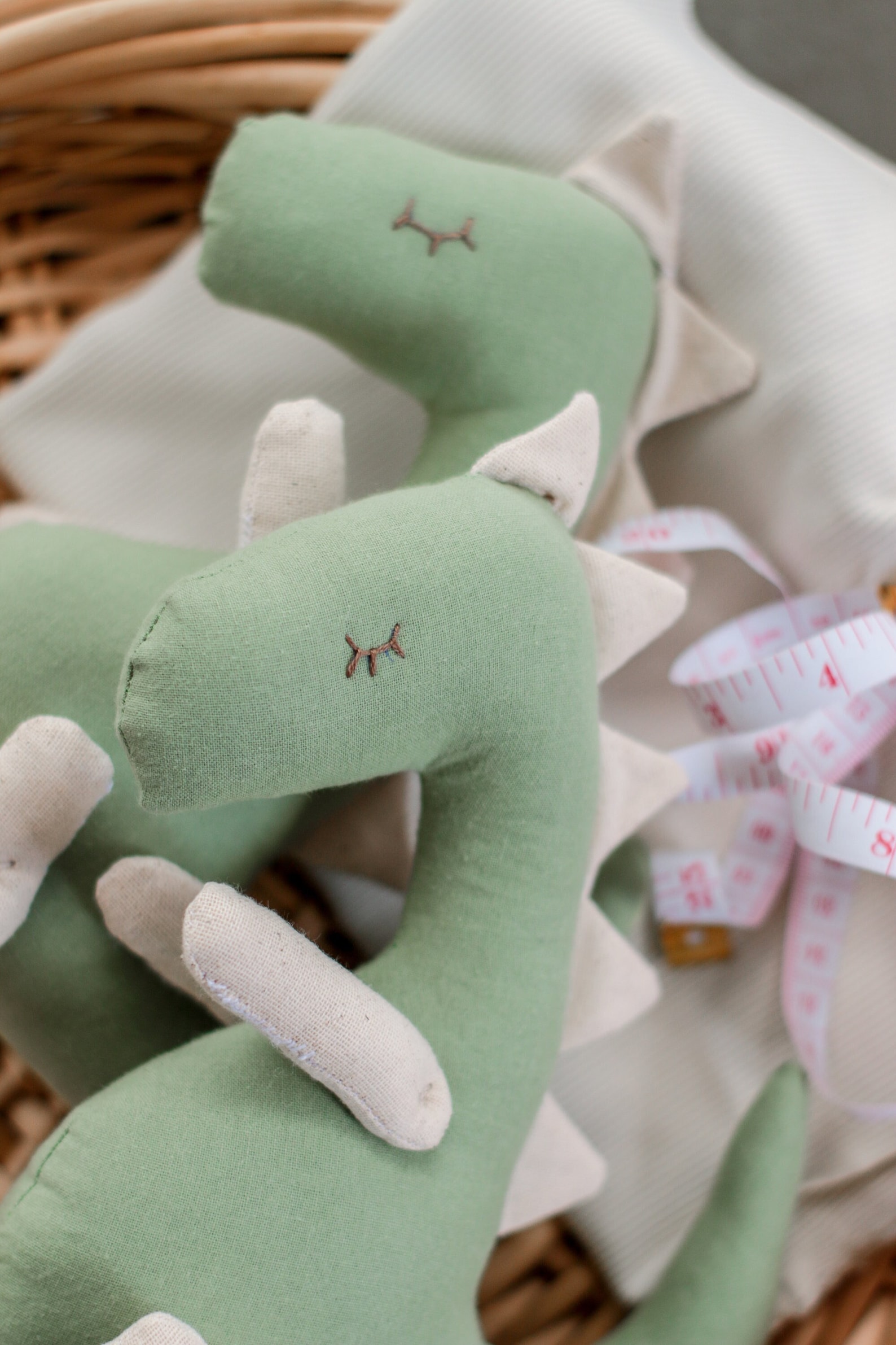 Organic Linen Dinosaur Doll With Stuffed Cloth/dinosaur Doll/birthday ...