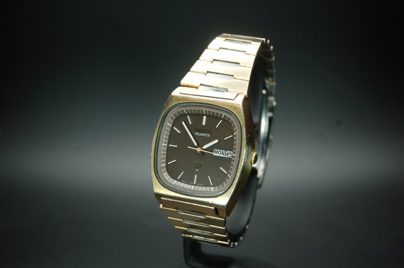 Vintage Seiko SQ Quartz Watch - Gem