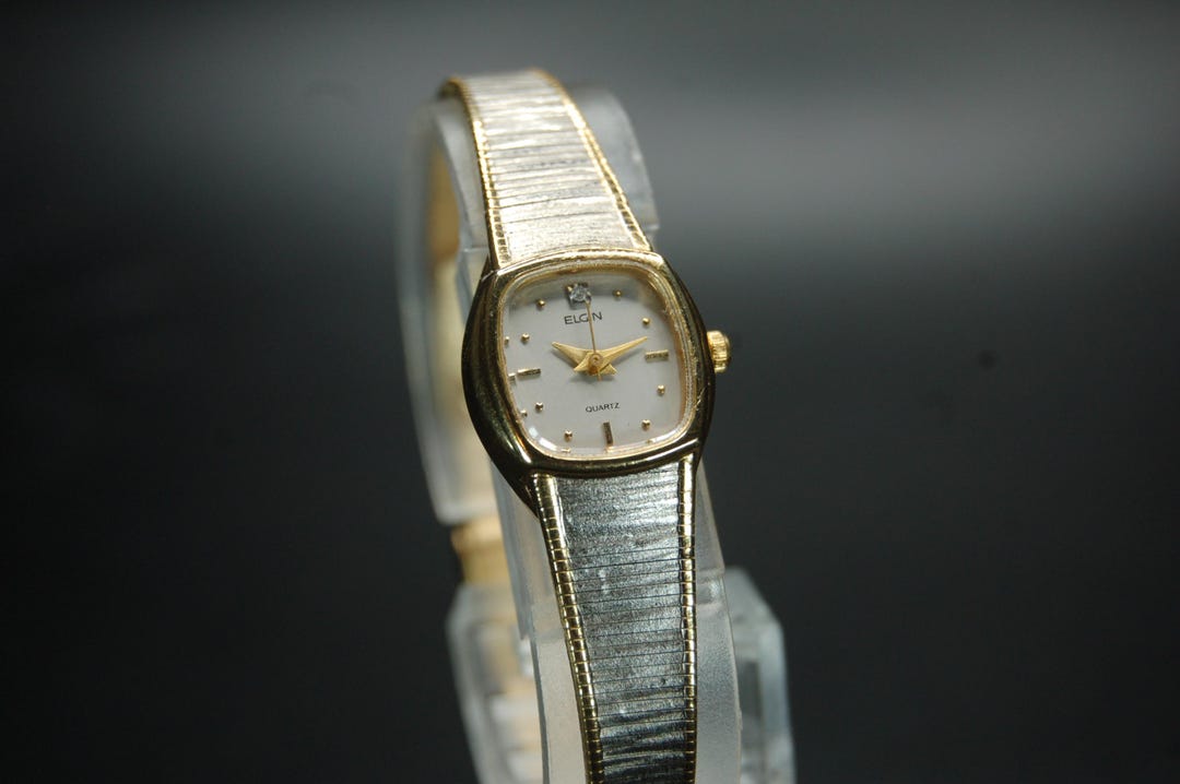 Pretty Ladies Vintage Elgin Diamond Quartz Watch - Etsy