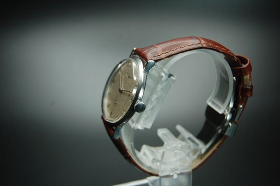 Rare Vintage Longines Manual Wind Watch - Gem Rare Vintage Longines Manual Wind Watch - Gem