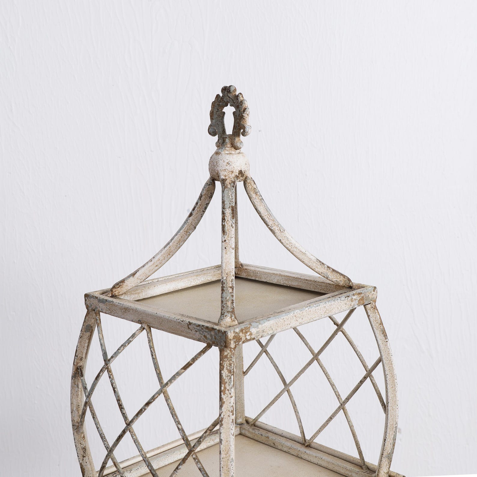 Rustic Metal Shelf Tower French Country Style Decorative Display Stand ...