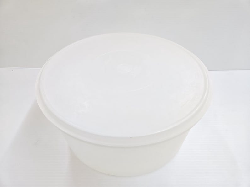 1960's Large Round Tupperware Carry All Container With Snap on Lid Deep ...