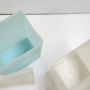 Vintage Pastel Blue and Clear Tupperware Freezer Keeper Container 484-4 ...