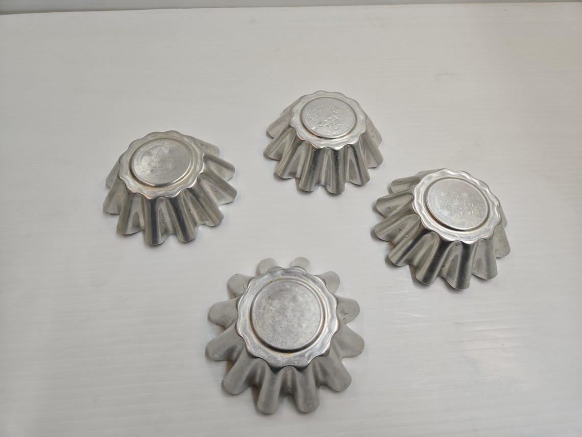 Vintage Set of 4 Aluminum Sandbakkel Cookie Biscuit Cake Molds, Fluted ...