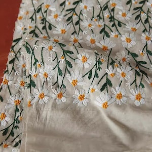 Daisy Linen Embroiderd Fabric, Embroidered Daisy Floral Fabric, Daisy ...