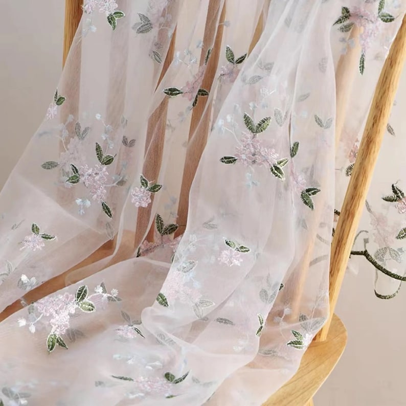 Daisy Flower Embroidered Fabric, Floral Mesh Fabric, Wedding Tulle Mesh ...
