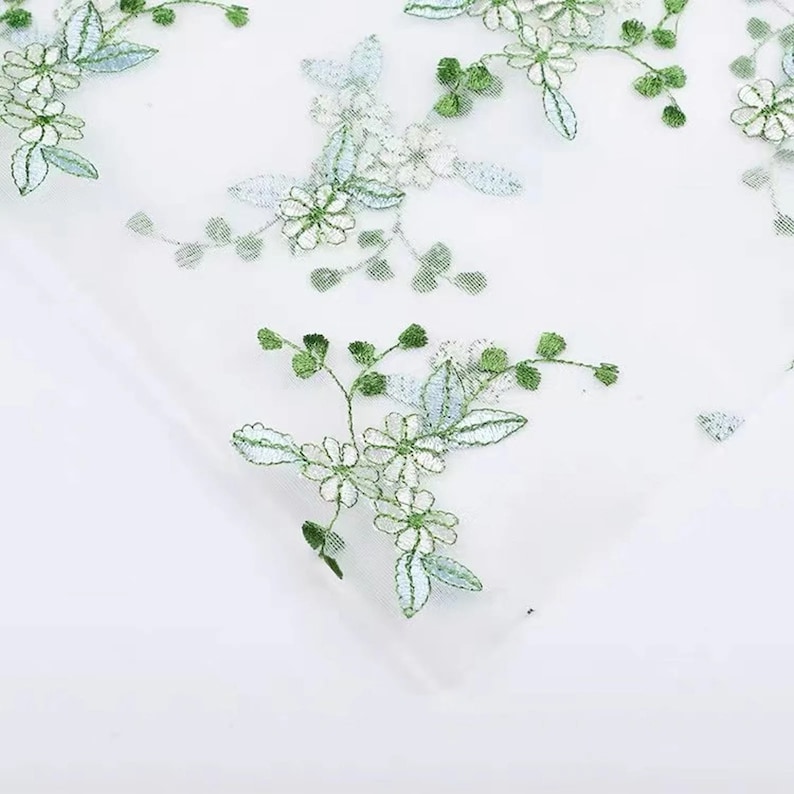 Daisy Flower Embroidered Fabric, Floral Mesh Fabric, Wedding Tulle Mesh ...