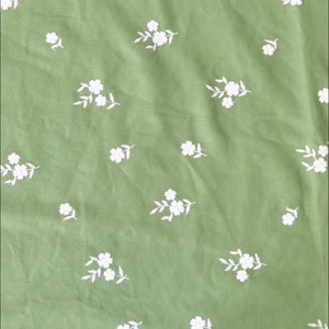 Green Floral Linen Fabric, Embroidered Fabric, Daisy Fabric, Flower ...