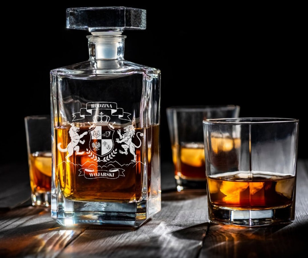 Personalized Coat of Arm/family Crest Engraved on Whiskey Decanter Set ...