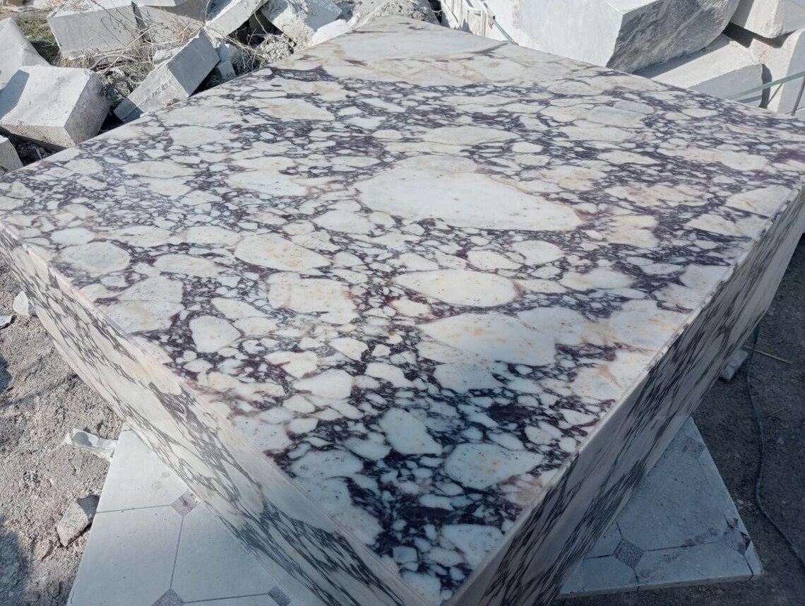 Calacatta Viola Marble Plinth Coffee Table: Custom Cube End Table - Etsy
