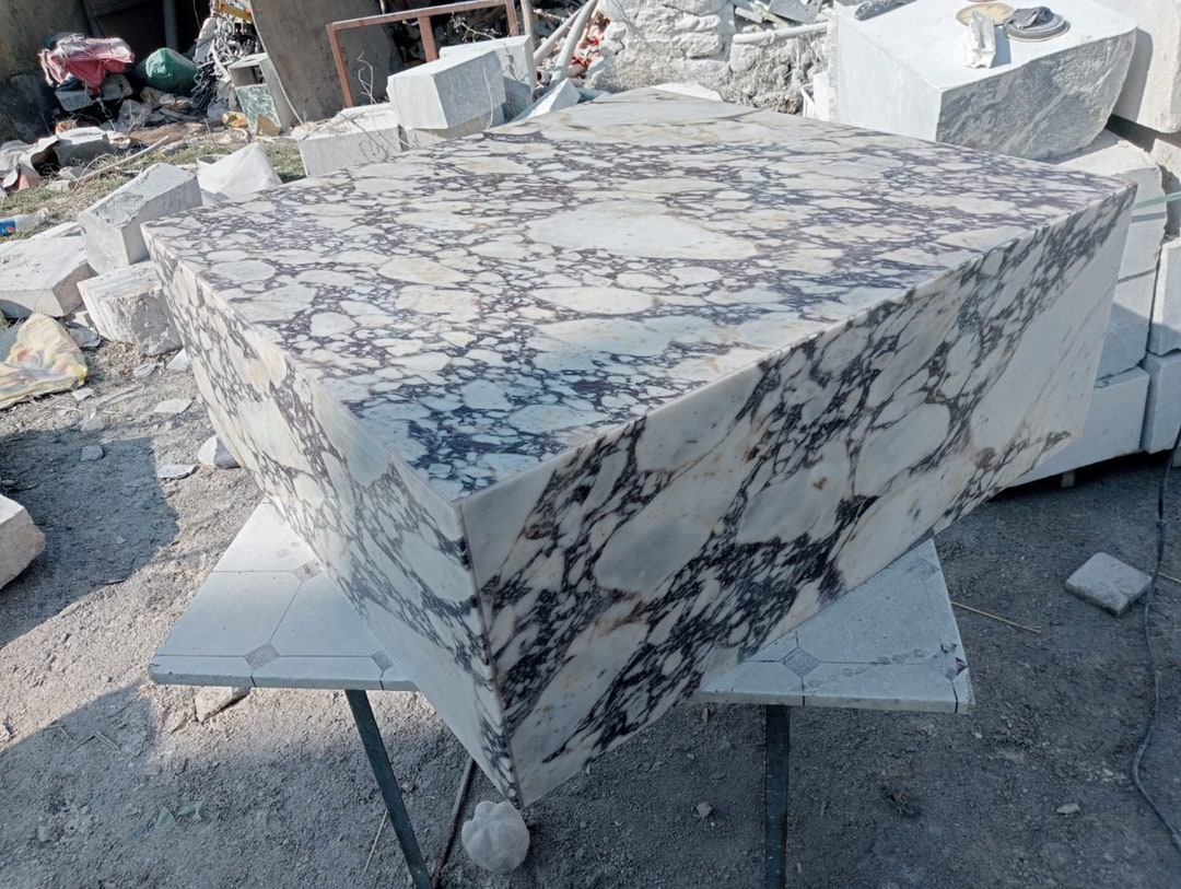 Calacatta Viola Marble Plinth Coffee Table: Custom Cube End Table - Etsy