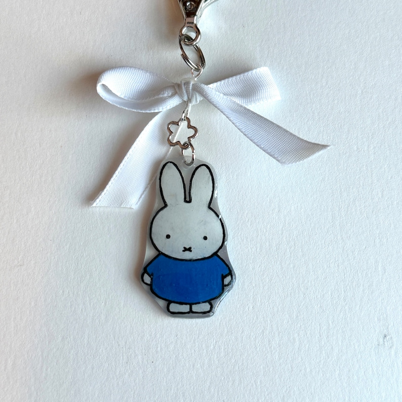 Handmade Miffy Bunny Beaded Bow Keychain - Etsy