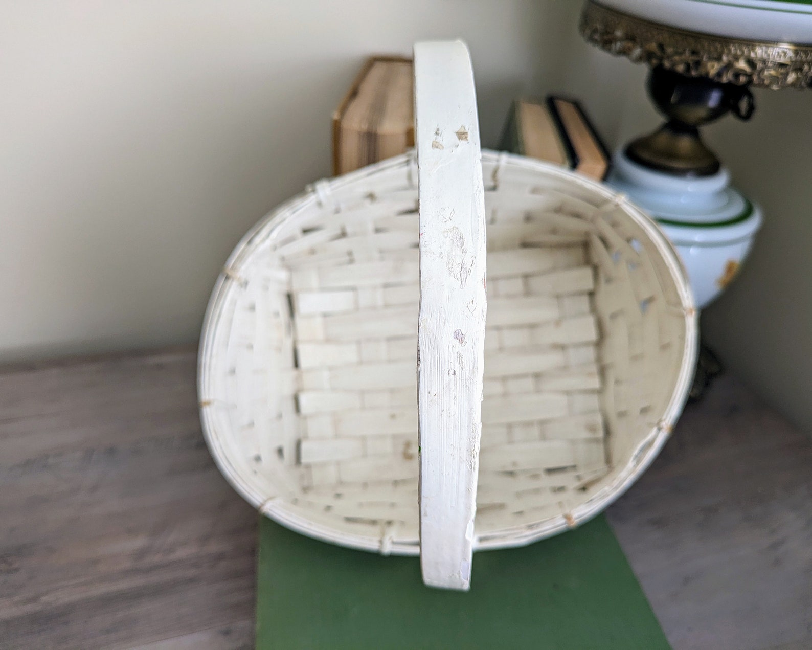 Mid-century Splint Weave White Handled Basket With Yellow Rose ...