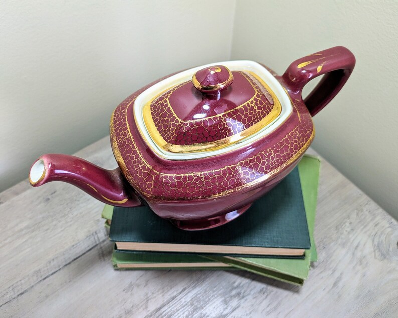 Vintage Hall Hollywood Teapot, Maroon and Gold 0113, 1935-1969 - Etsy