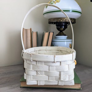 Mid-century Splint Weave White Handled Basket With Yellow Rose ...