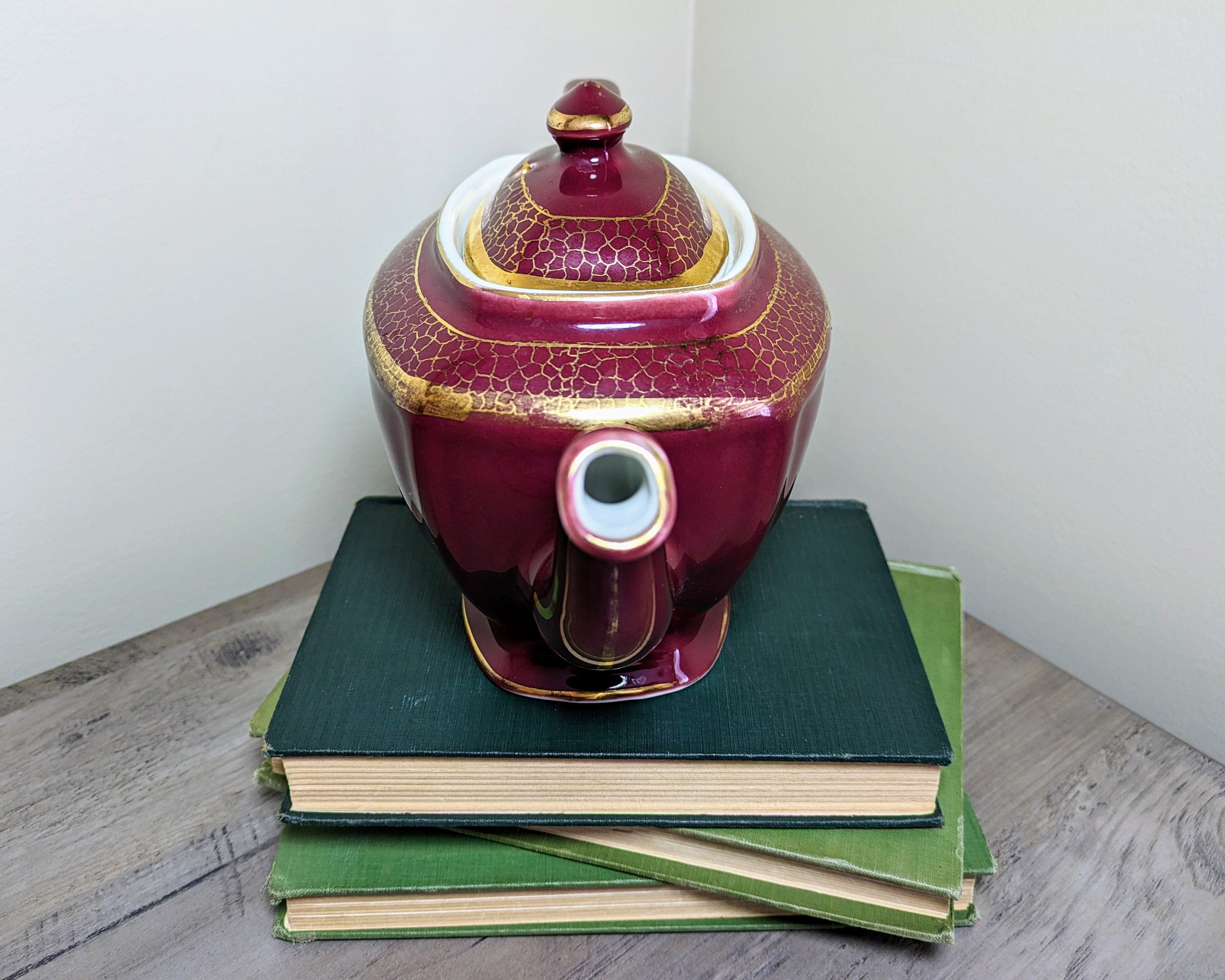 Vintage Hall Hollywood Teapot, Maroon and Gold 0113, 1935-1969 - Etsy