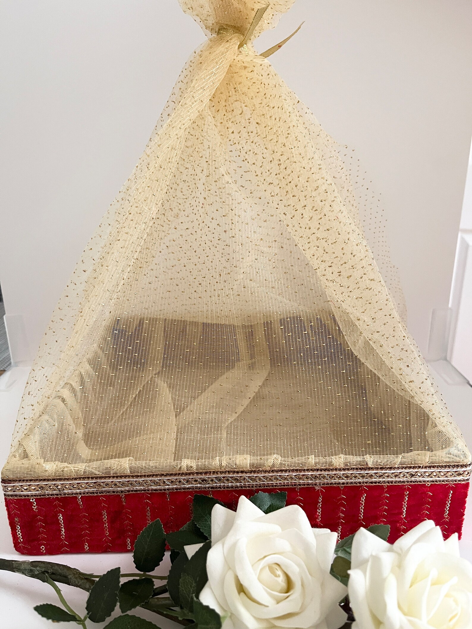 2 Set Red Gold Net Gift Hamper Basket,wedding Tray,henna Cones Tray ...