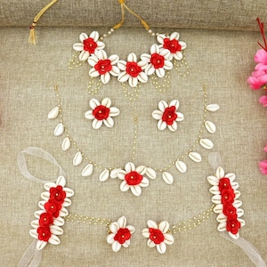 Red Bridal Shells Haldi Floral Jewelry Mehendi Floral Shells Jewelry ...