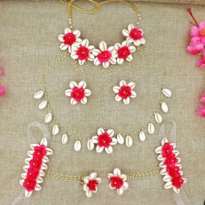 Red Bridal Shells Haldi Floral Jewelry Mehendi Floral Shells Jewelry ...