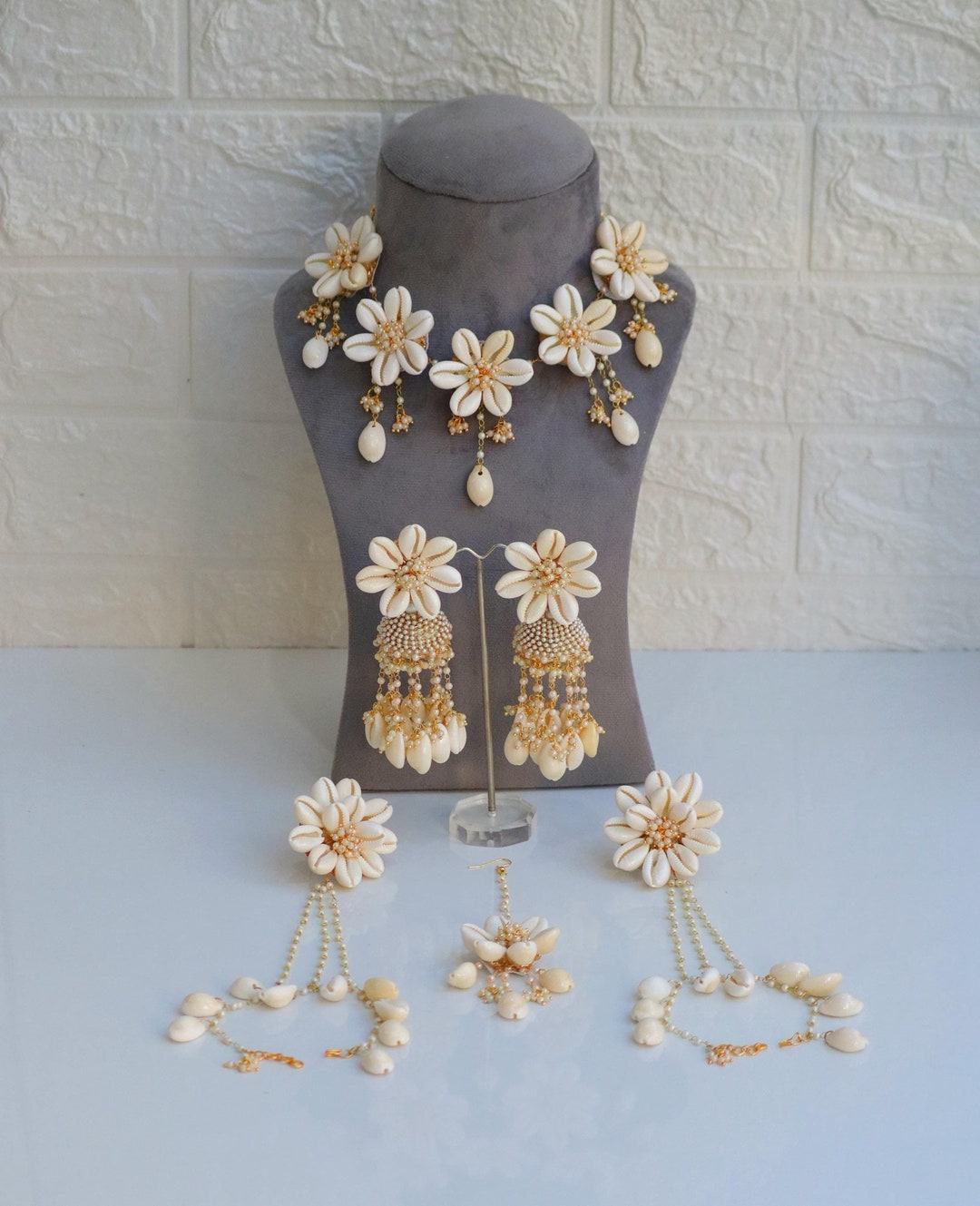 Haldi Bridal Cowrie Shell Jewelry Set Mehendi Cowrie Shells Jewelry ...