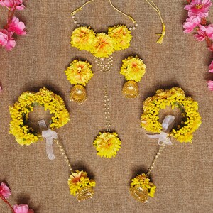 Yellow Haldi Floral Jewelry Yellow White Floral Jewelry Bridal Floral ...