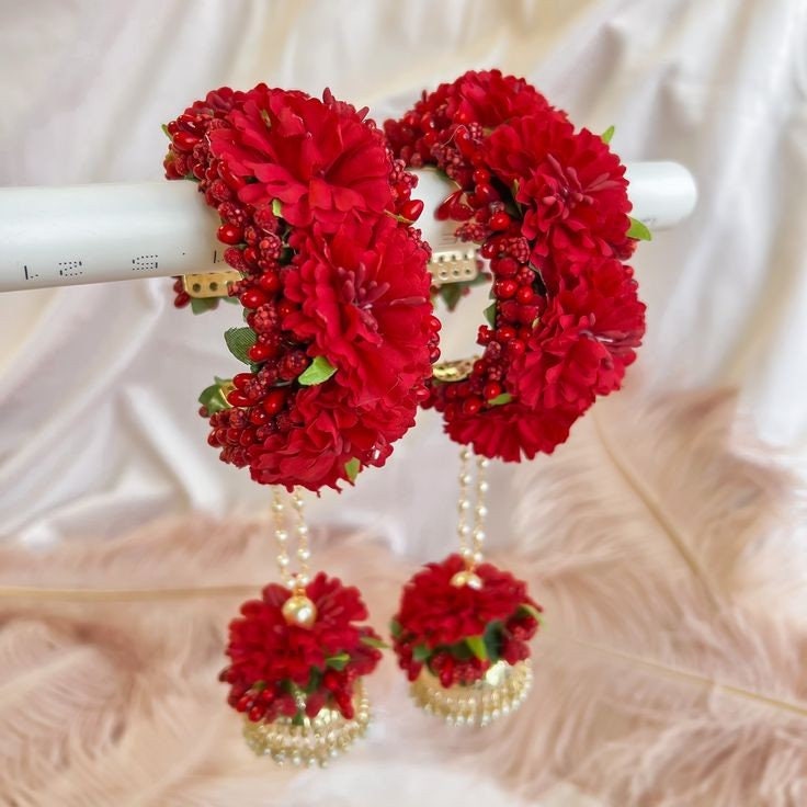 Haldi Floral Bangles With Kalire Bridal Floral Bangles With Kalire for ...