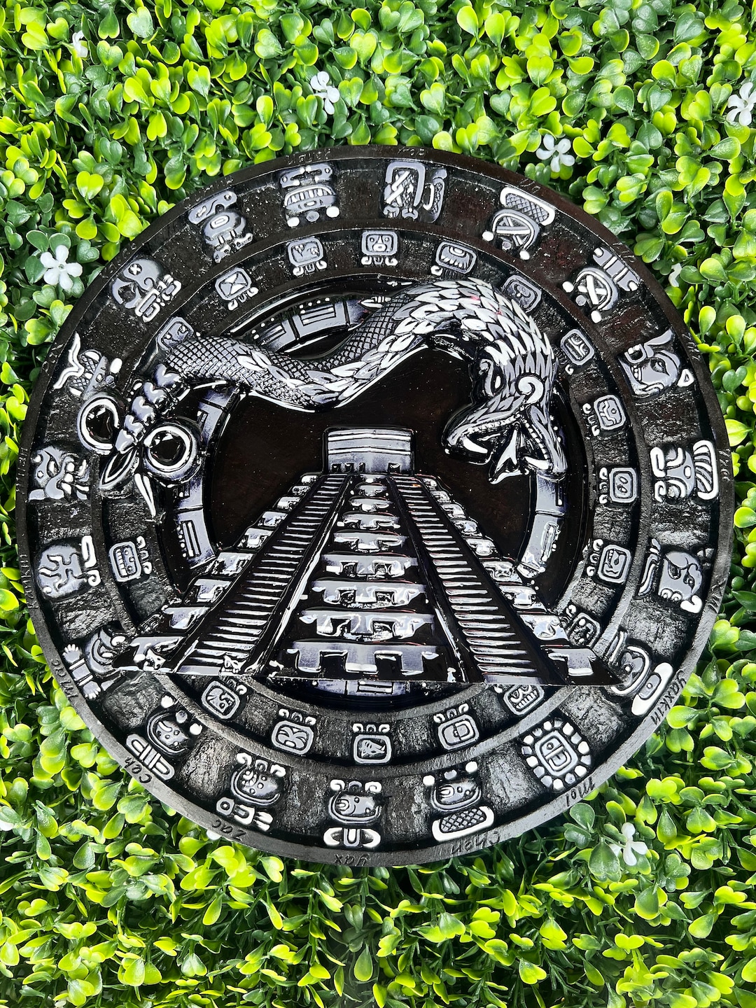 Aztec Mayan Quetzalcoatl Kukulcan Pyramid Calendar Cement Wall Hanging ...