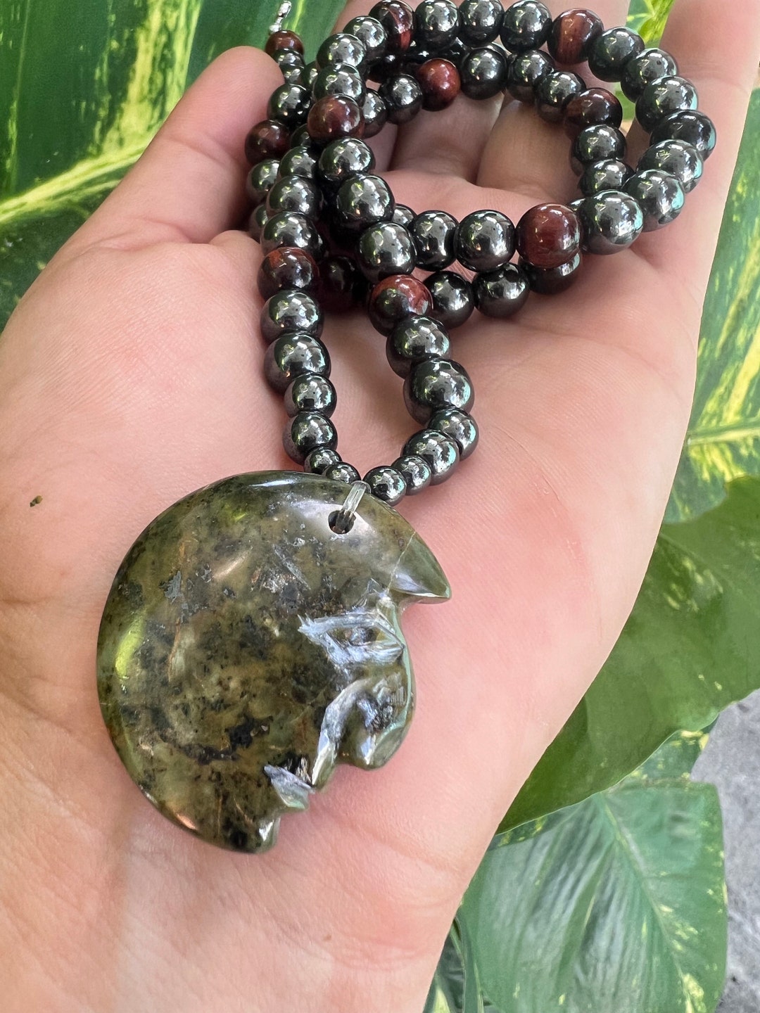 Hematite and Green Quartz Chubby Moon Beaded Necklace - Etsy