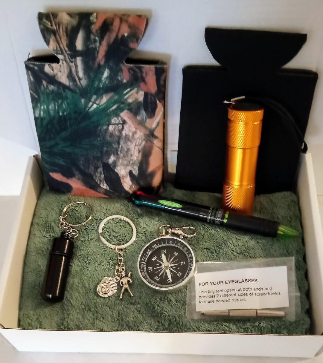 Man's GIFT BOX With 8 Handy Items - Under 15, Gift for Gentlemen ...