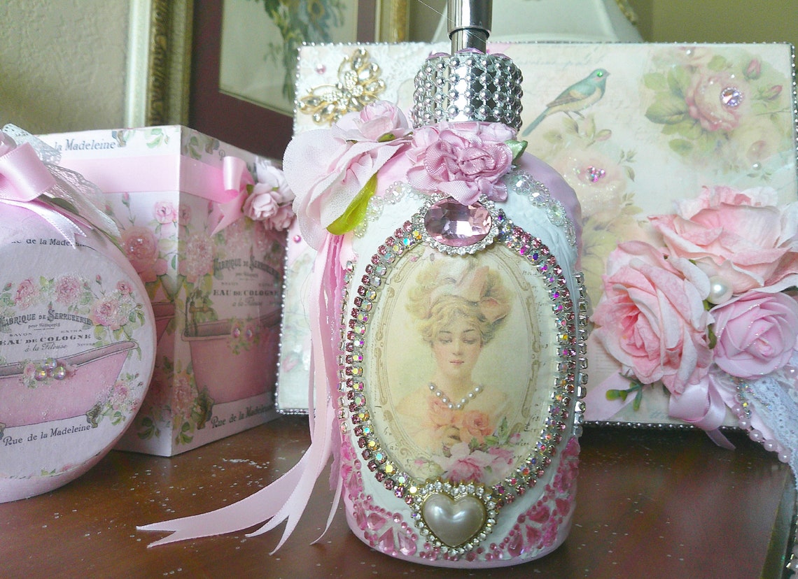 Shabby Chic Victorian Lotion/soap Dispenserpink W/victorian Inspired ...