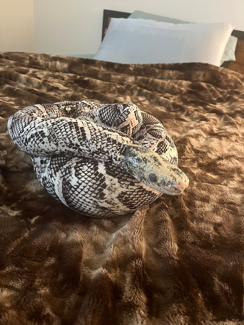 Cynthia the Weighted Snake - Etsy
