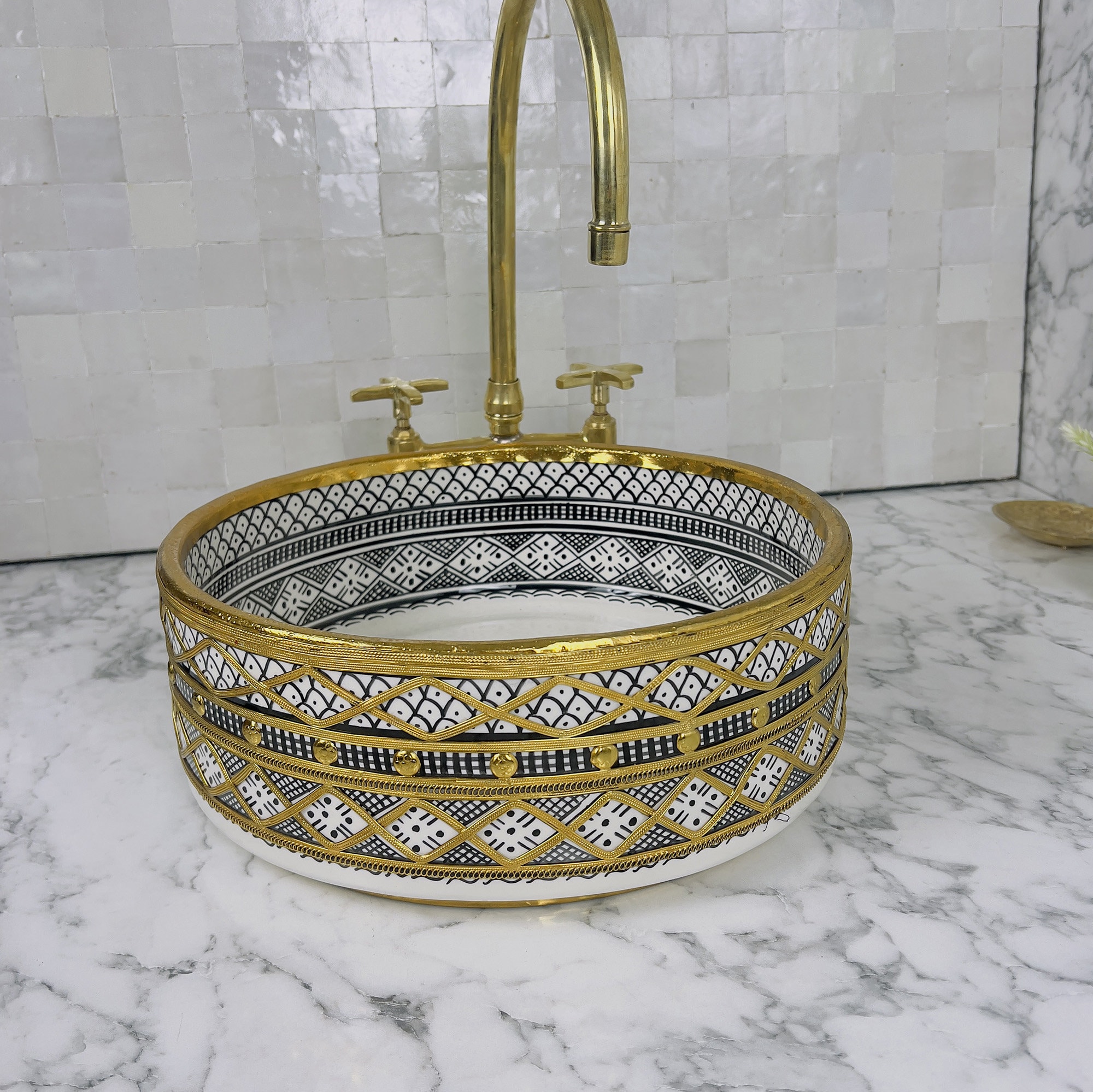 Handmade Ceramic Sink Adorned With Brass Modern Bathroom Vessel Sink ...