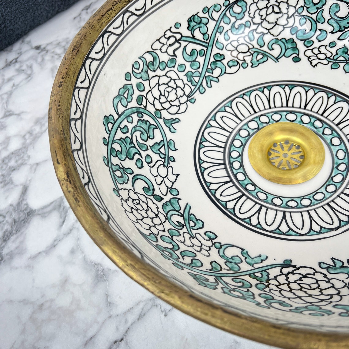Custom Made Ceramic Wash Basin With Brass Rim Edge for Bathroom Cabinet ...