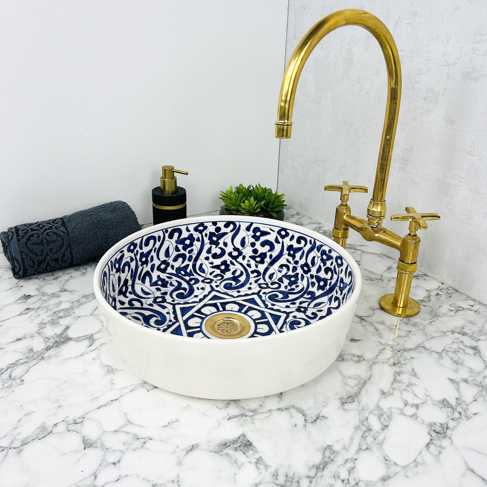 Round Bathroom Vessel Sink Vanity - Handmade Ceramic Wash Basin ...