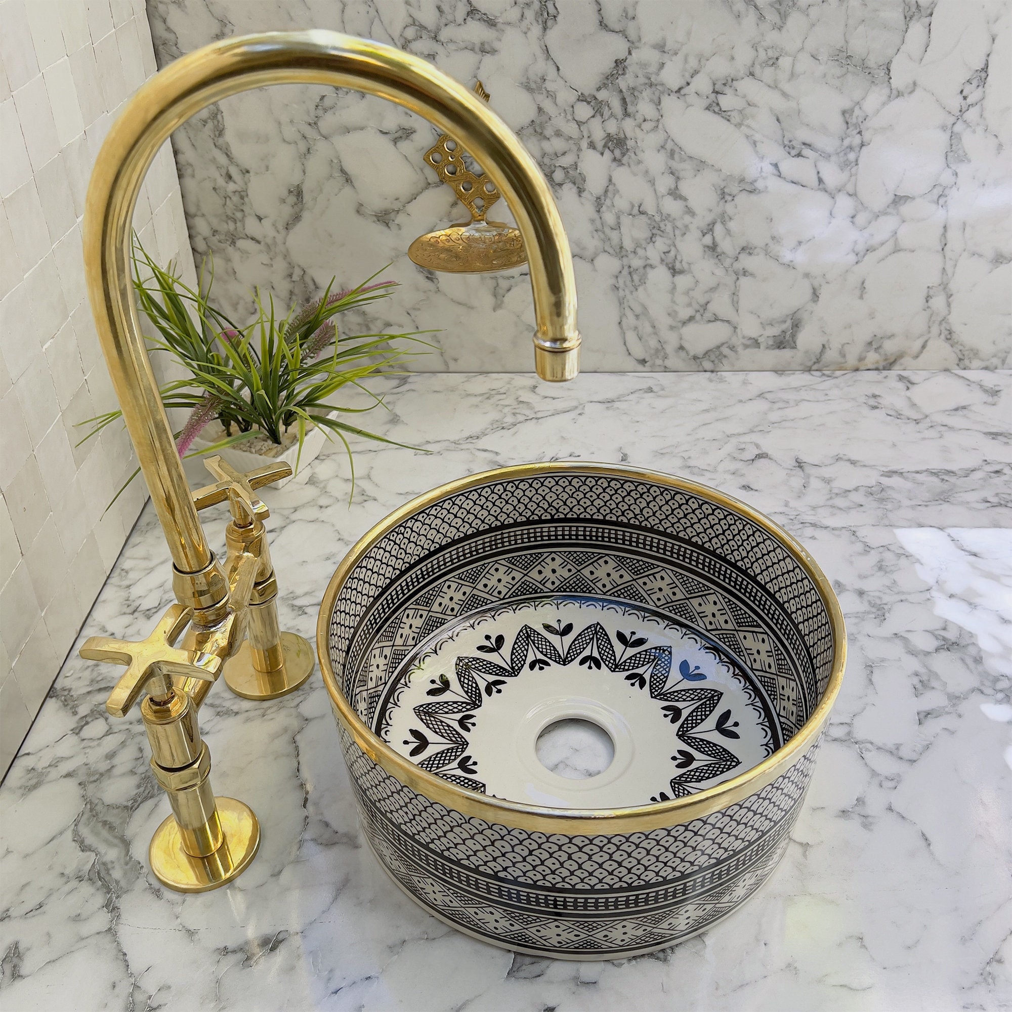 Custom Made Ceramic Sink With Brass Rim, Round Countertop Vessel Sink ...