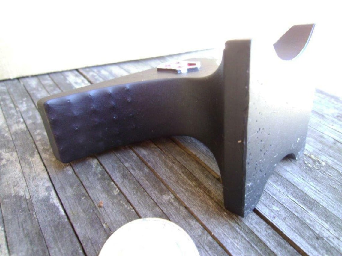 Case XX , Case XX Sunken or BUCK Anvil Knife Display W/ 2 Magnets to ...