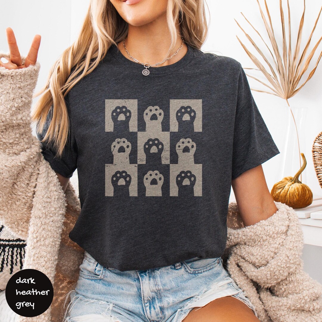 Checkered Cat Paw Print Shirt, Boho Kitty Claw Gift, Vintage Cat Person ...