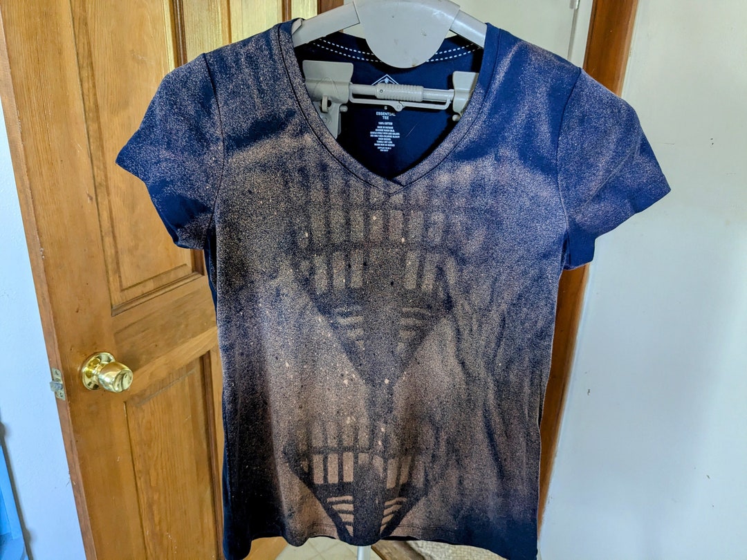 Unique, One-of-a-kind Object Impression Rake Tee, Women's S - Etsy