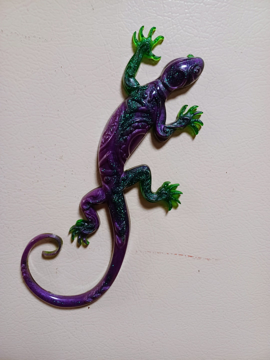 Resin Lizard Magnet - Etsy