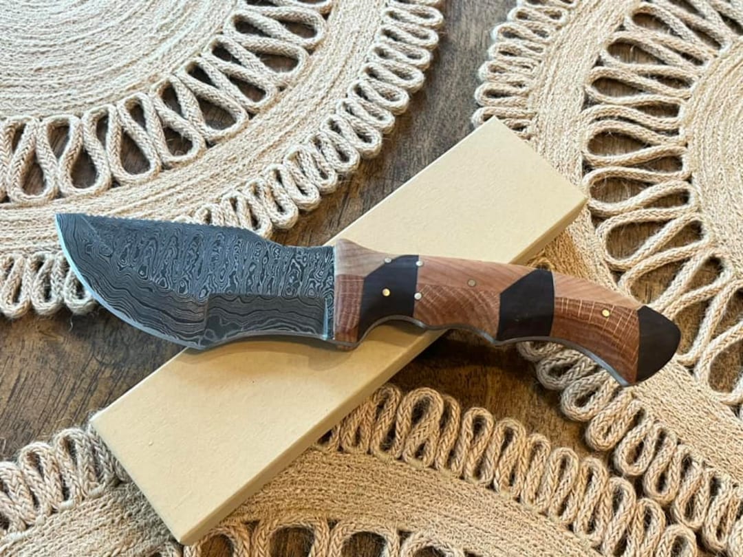 Hunter Trapper Knife Camping/hunting Custom Hardwood Grips Damascus ...
