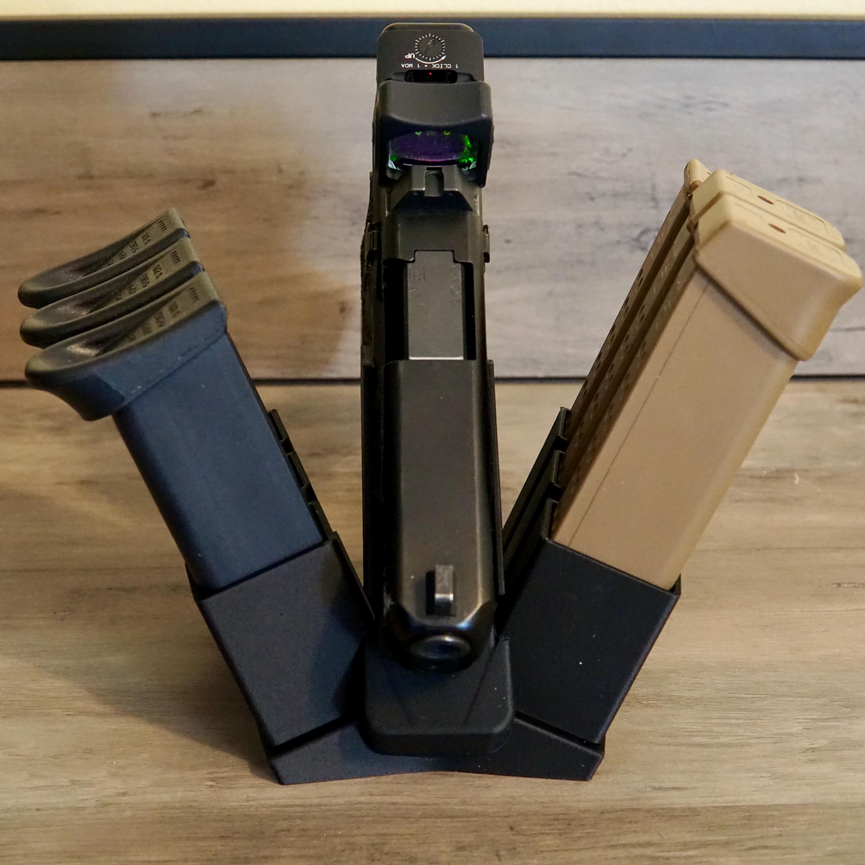 STL - Battle Station for Glock Gen 5 Pistol W/ 6 Magazine Holders - Etsy