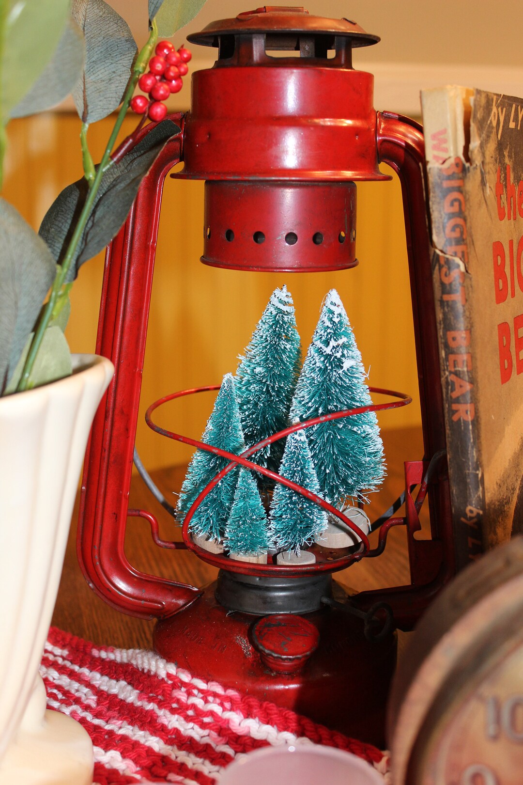 Vintage Red Rustic Train Lanterns. the World Light Mfg Co. 707 Globe ...