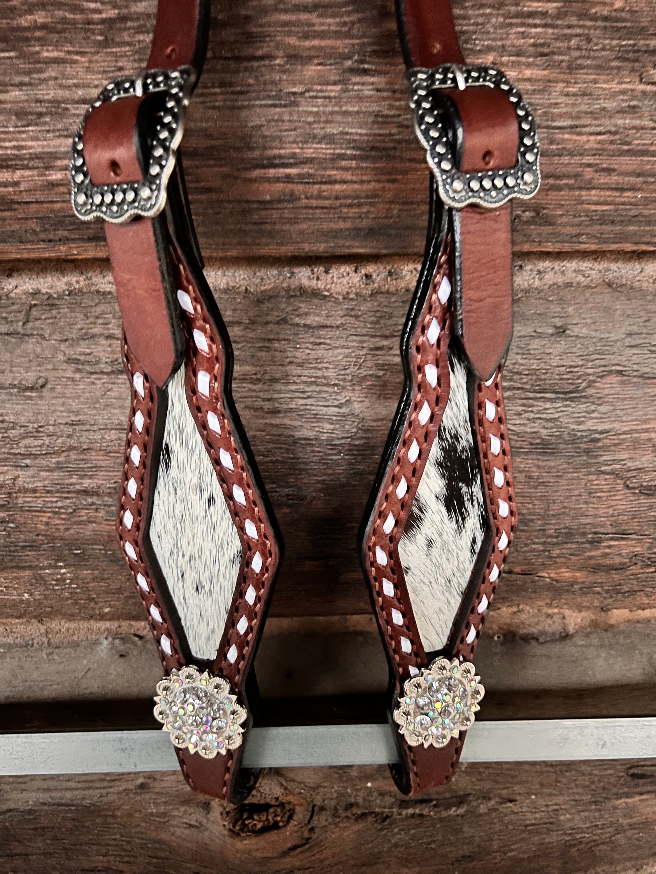 Handcrafted Leather One Ear Headstall With Cowhide Inlay and White ...